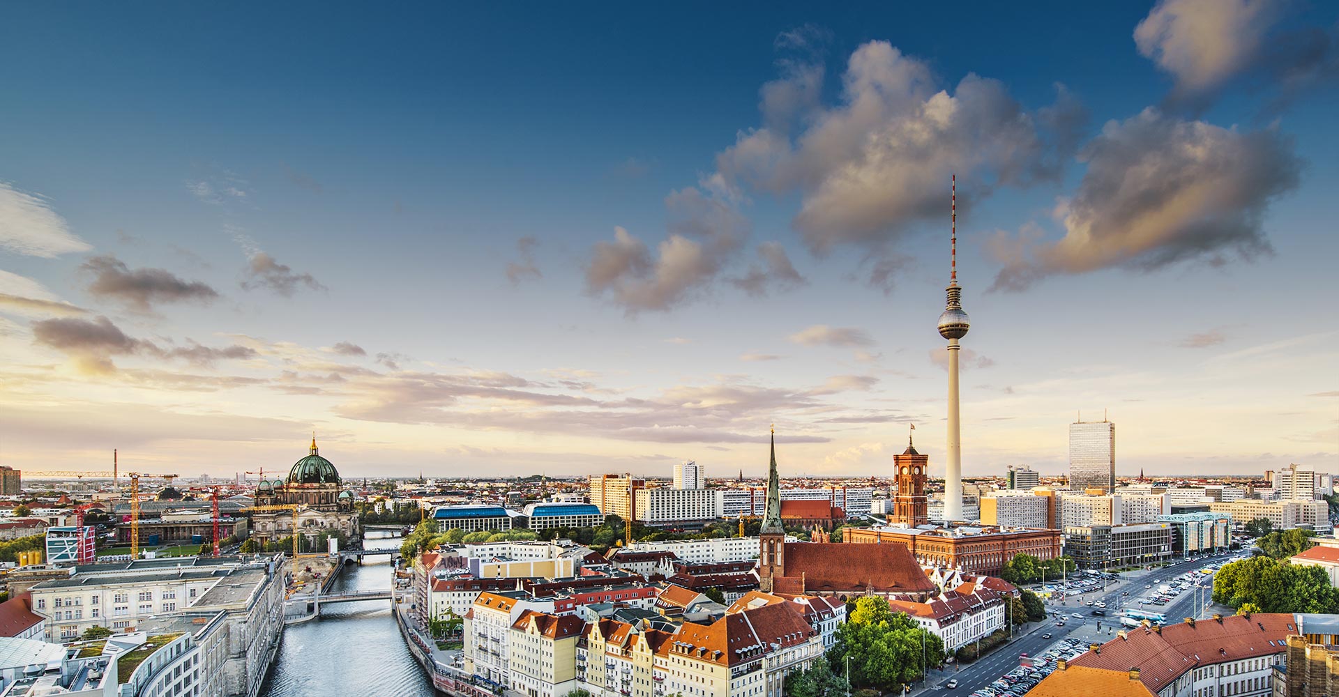 German Language Pathways | EIIE Berlin | German Language Pathways